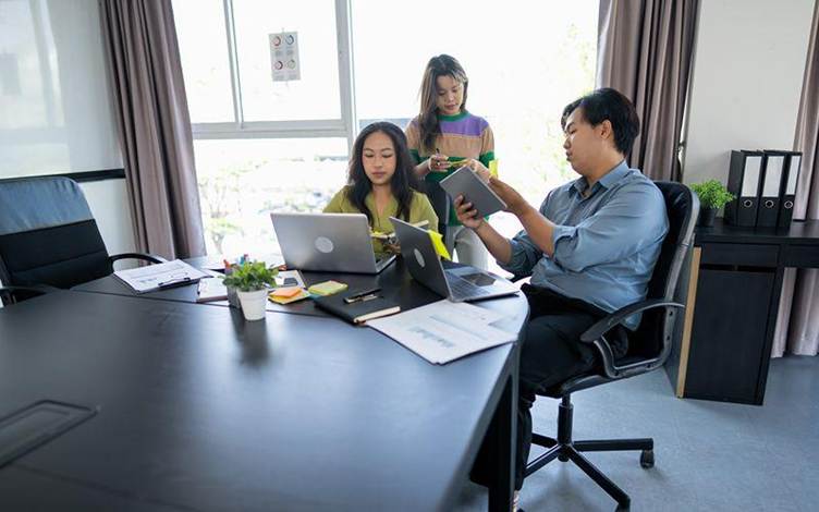 How the Agnes AI Platform Enhances Collaboration Across Teams - Lin ...